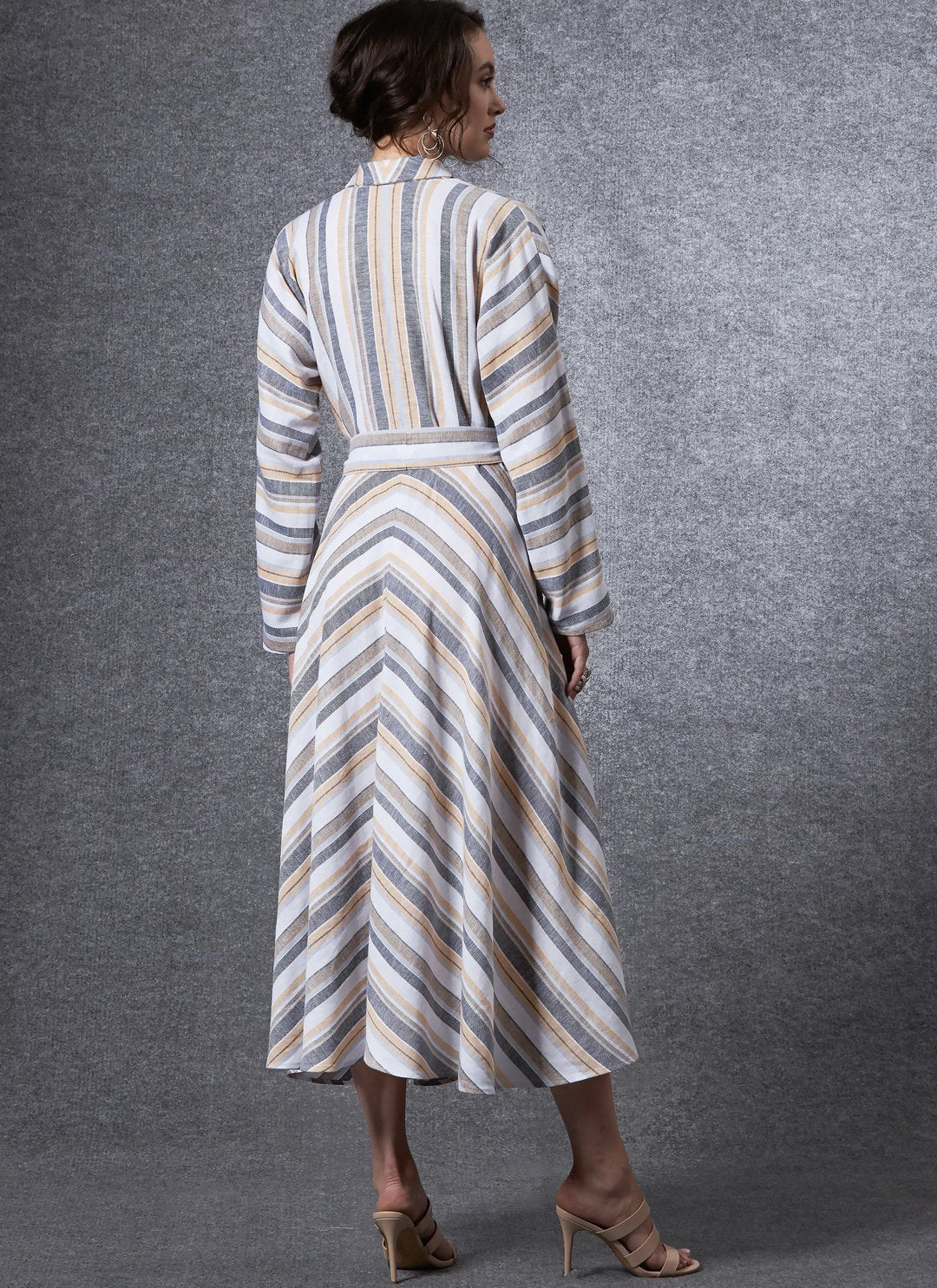 Patron de robe, col à revers, Vogue 1653, Mercerie - Jaspe Couture